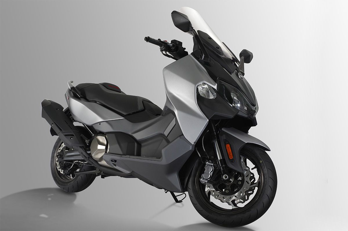 SYM MaxSYM TL: A la conquista de los scooter deportivos | Moto1Pro